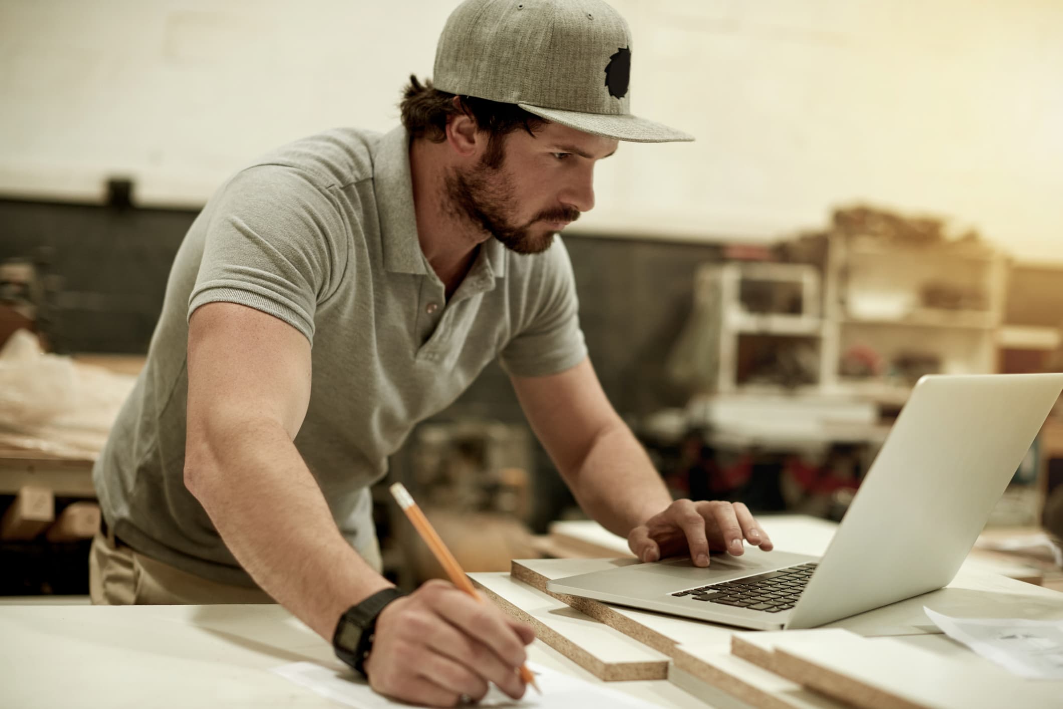 Why Every Contractor Should Invest in Digital Marketing | HOMESHOWOFF
